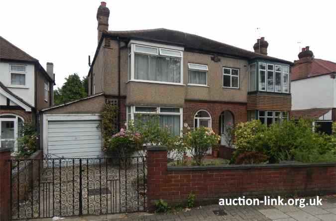 Why to avoid selling a poor condition property with an estate agent ...